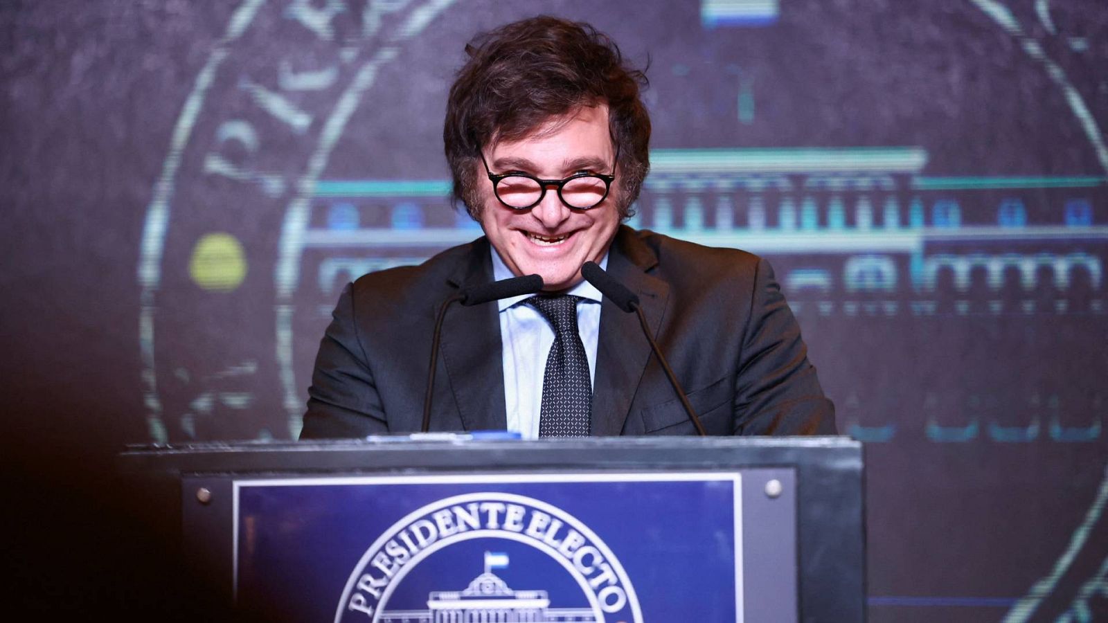 Elecciones Argentina | Milei celebra su "histórica" victoria y promete transformar Argentina